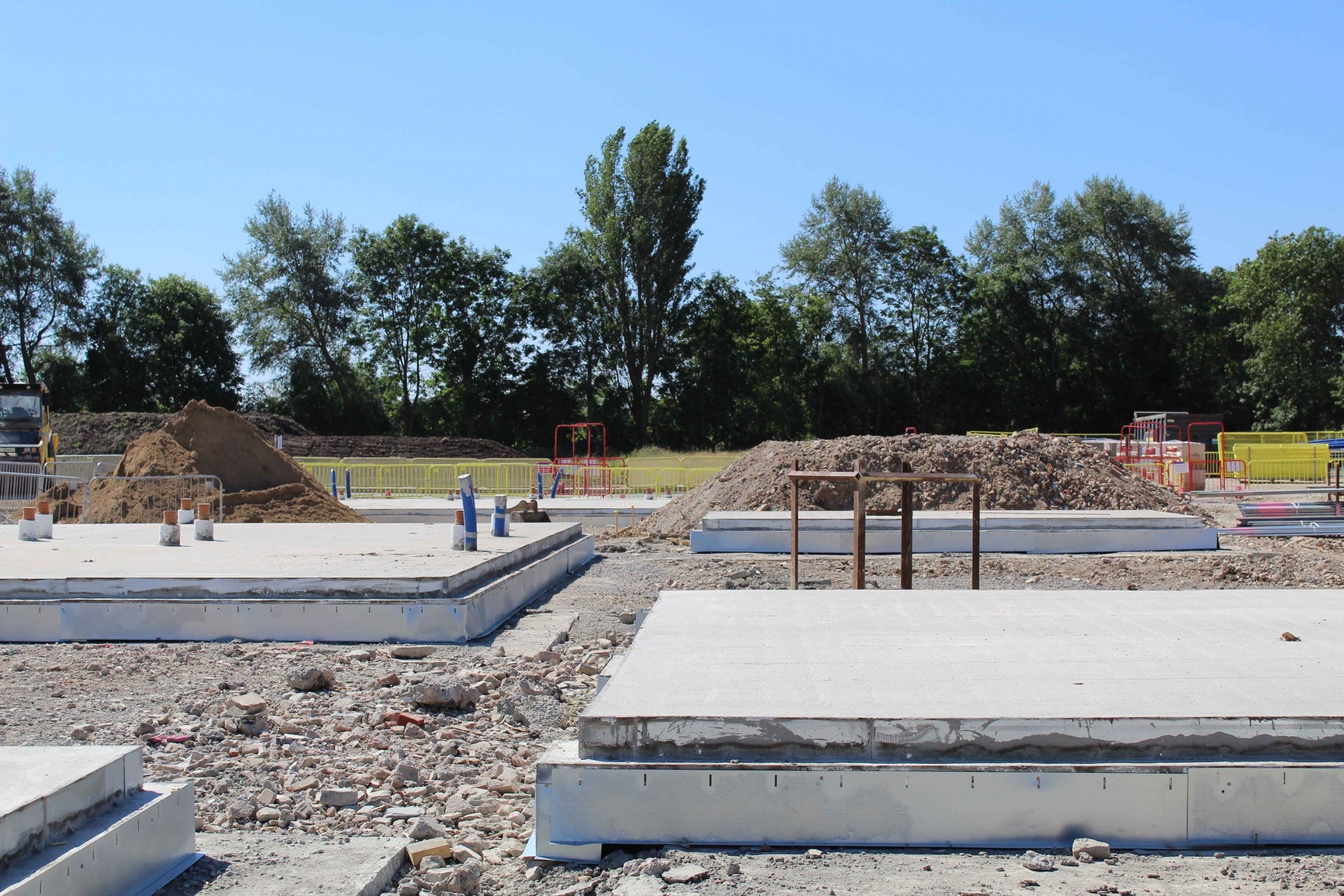 New Road - Abbey Pynford